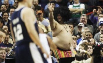 The Funniest Free Throw Distractions in College Basketball History (GALL