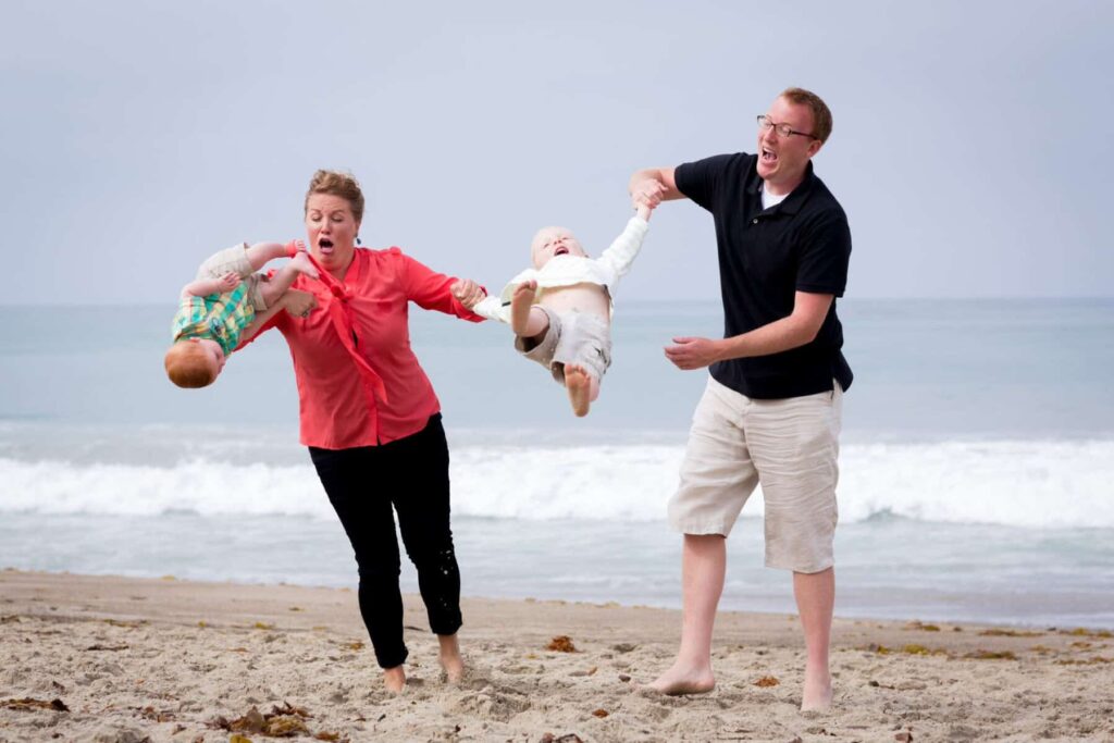22 of the Funniest Beach Pictures Ever (GALLERY)