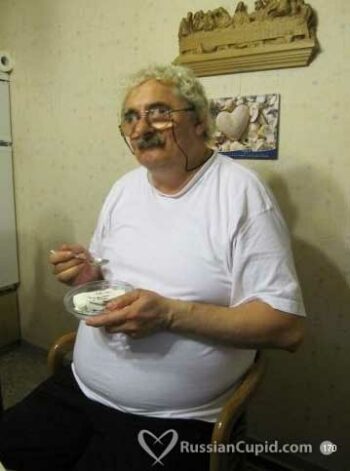 50+ Funniest Russian Dating Site Profile Photos