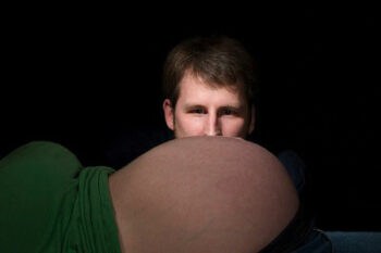 The 50 Most Awkward Pregnancy Portraits Ever