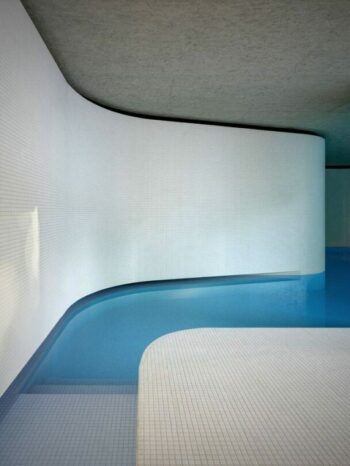 36 Liminal Spaces That Are Equal Parts Creepy And Captivating