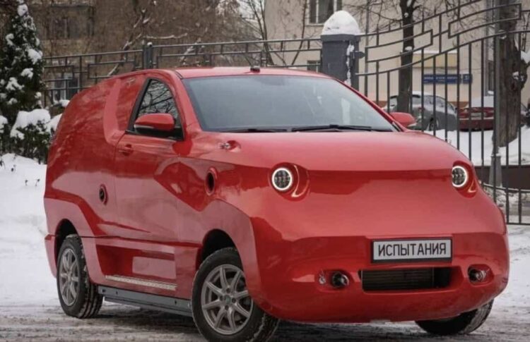 22 Bizarre Vehicles That You Definitely Don't See Every Day